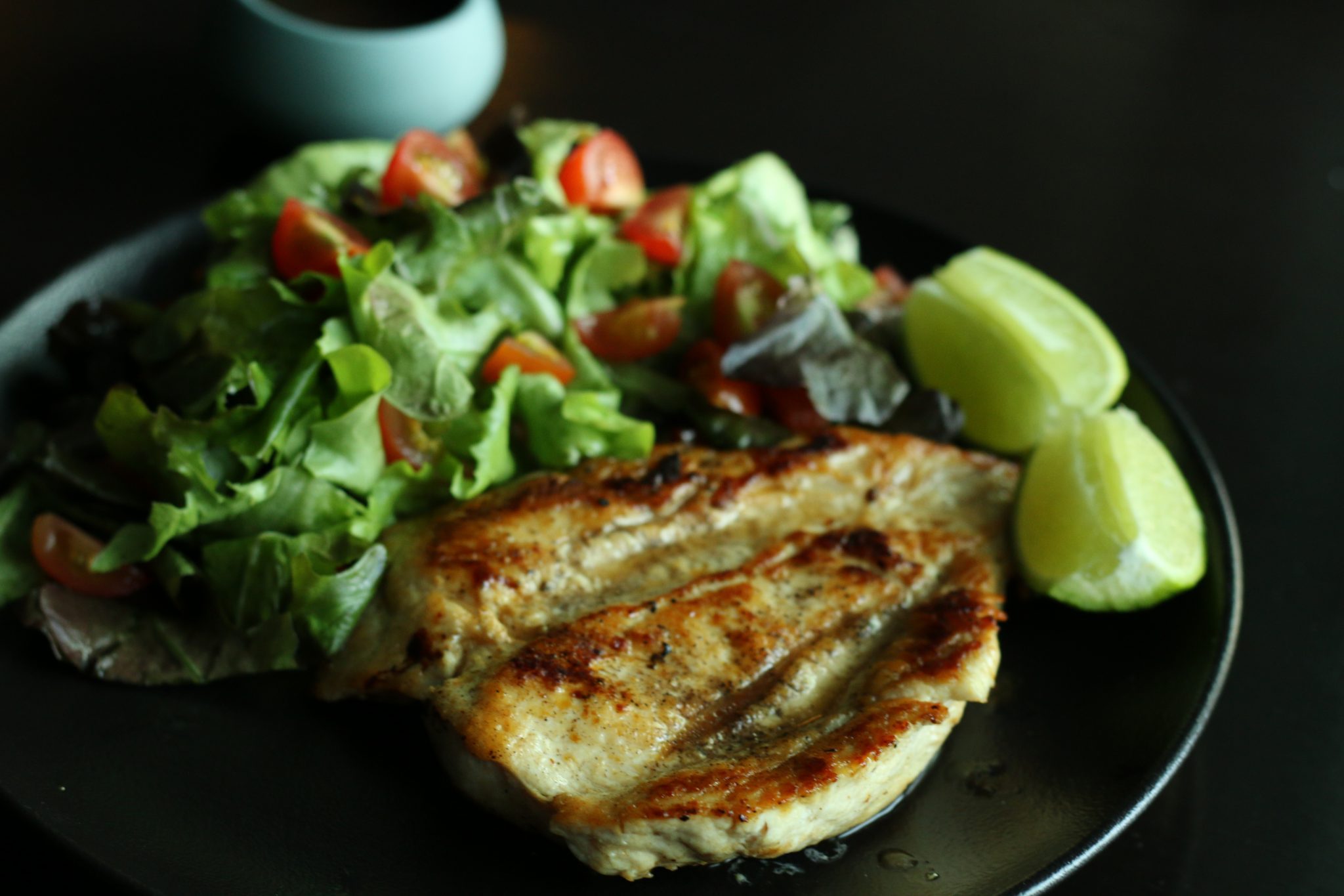 Pollo Grille con guarnición a elección – Talleyrand